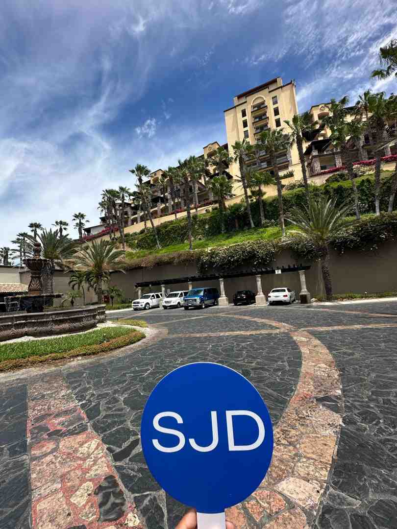 Private Car Service Cabo San Lucas: Best Luxury #1